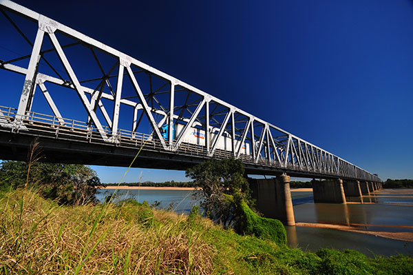 Burdekin River Bridge maintenance and rehabilitation program ...